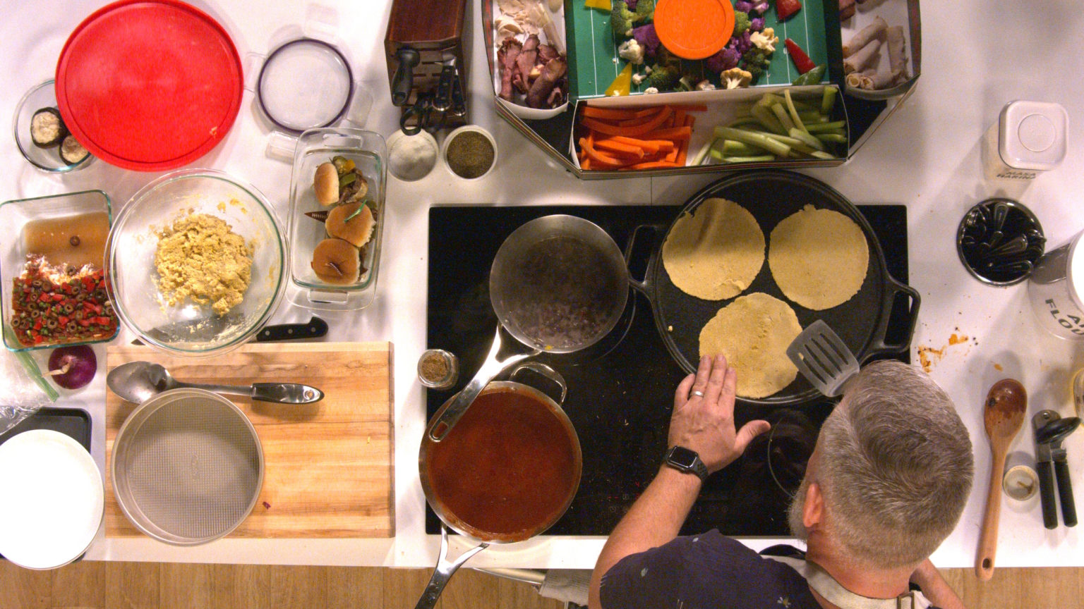 14 Go-To Cooking Shows for Fast and Easy Meals | Fast Feed